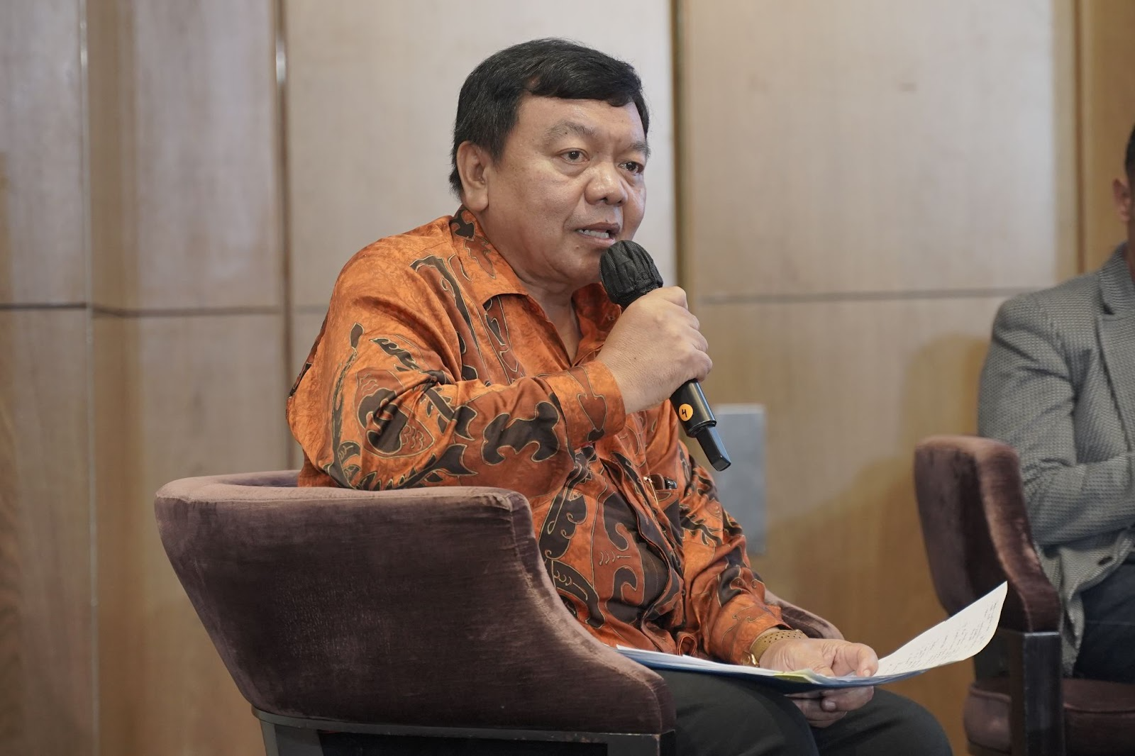 #VIDInsight Vol. 3: Digitalisasi Pelabuhan di Indonesia: Smart ...